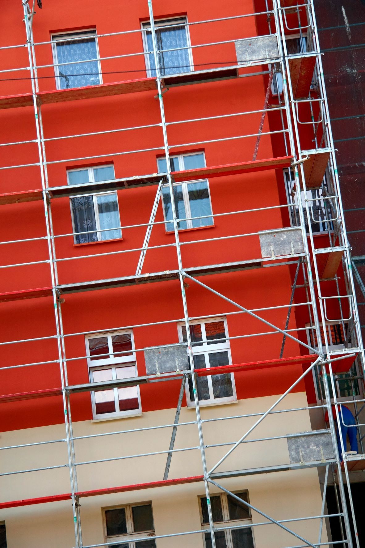 3 Challenges of Painting a Multi-Family Building - The Painting Pros
